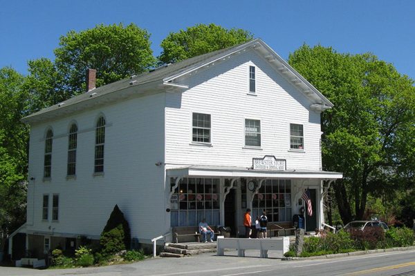 Why Choose Brewster - Linger Longer by the Sea